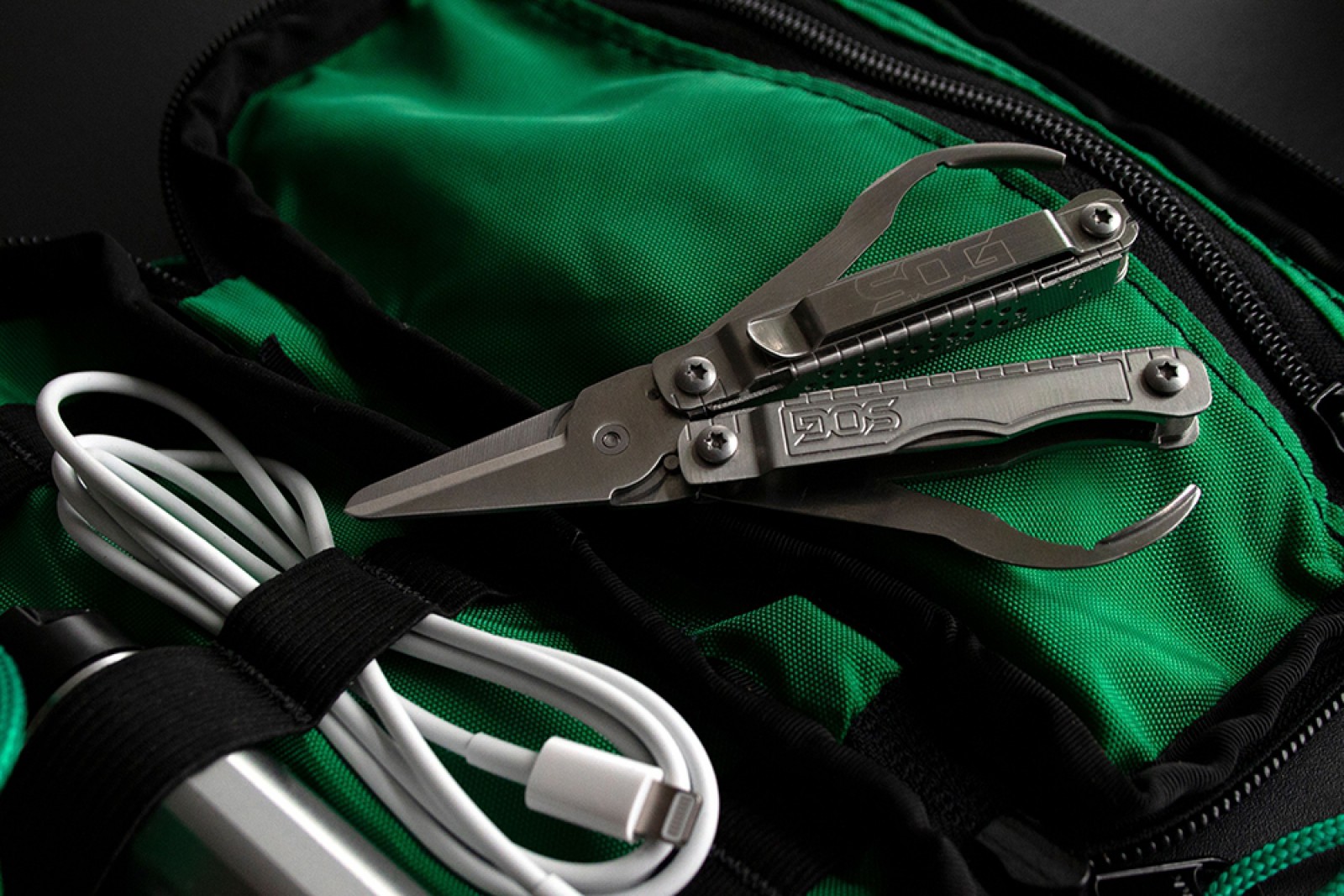 SOG KNIVES DEBUTS A NEW MULTI-TOOL THE SNIPPET!