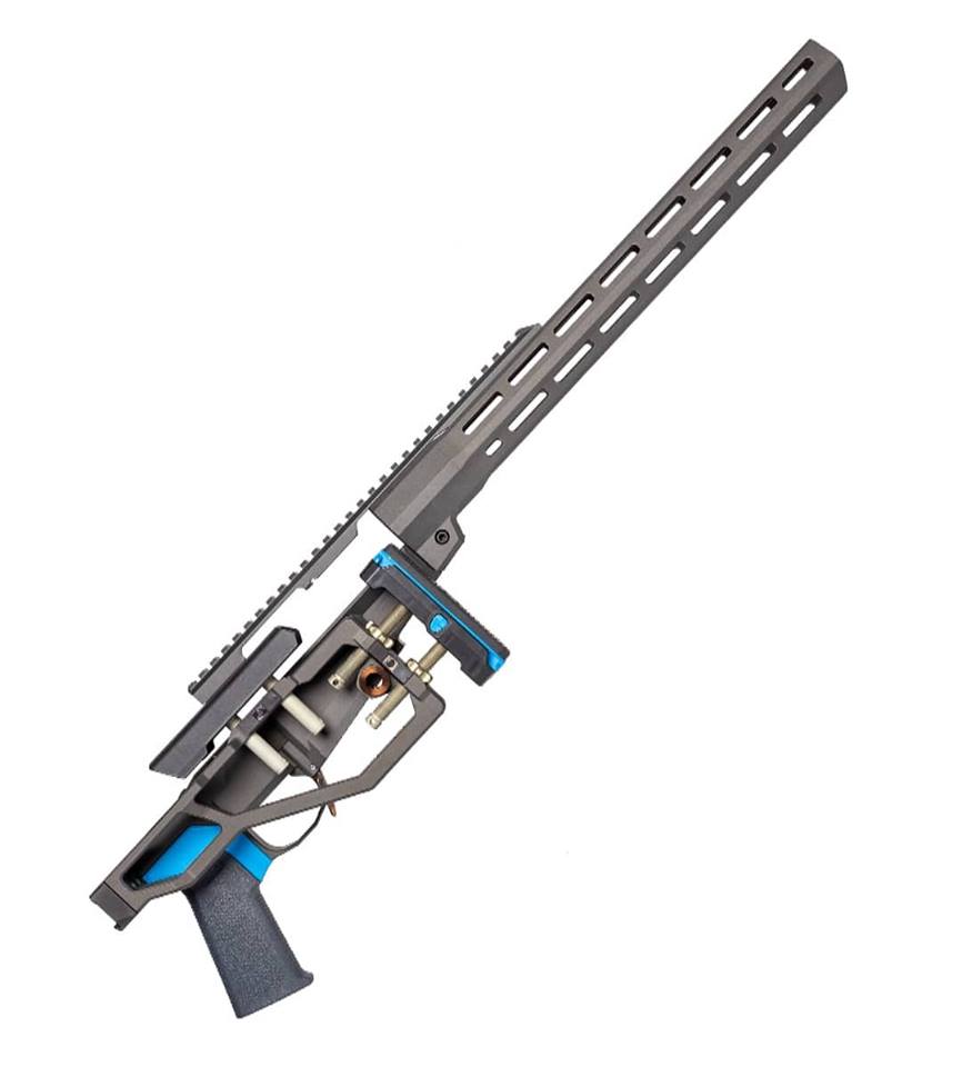 THE Q RELEASES THE SIDE CHICK CHASSIS INTO THE WILD!!