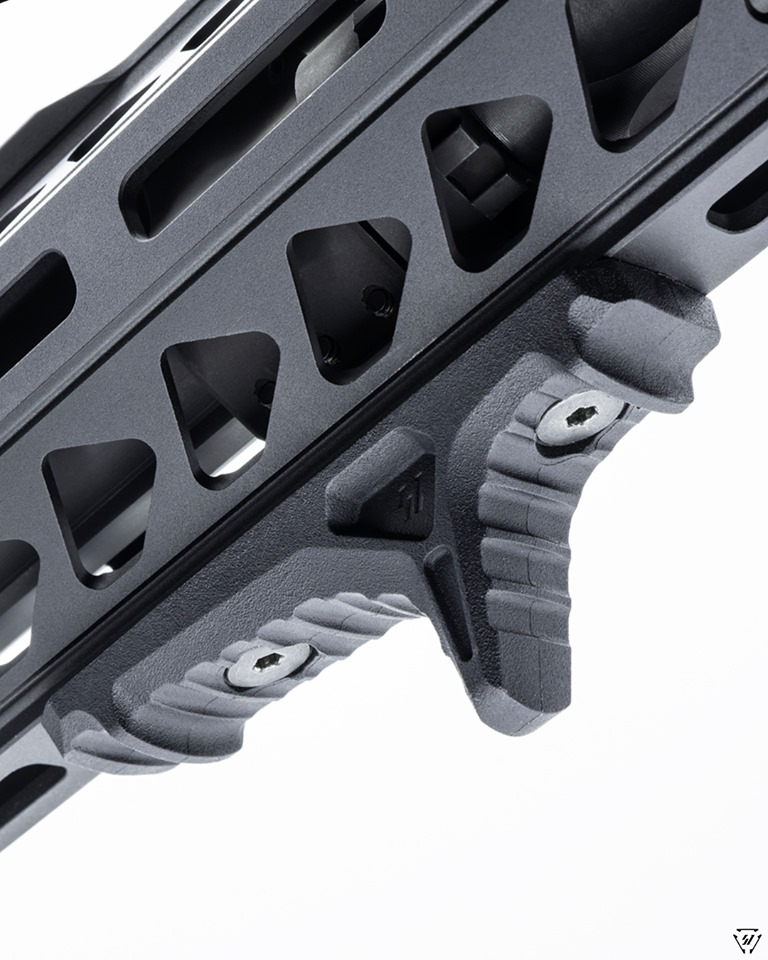 STRIKE INDUSTRIES DEBUTS THE LINK ANCHOR POLYMER HANDSTOP!