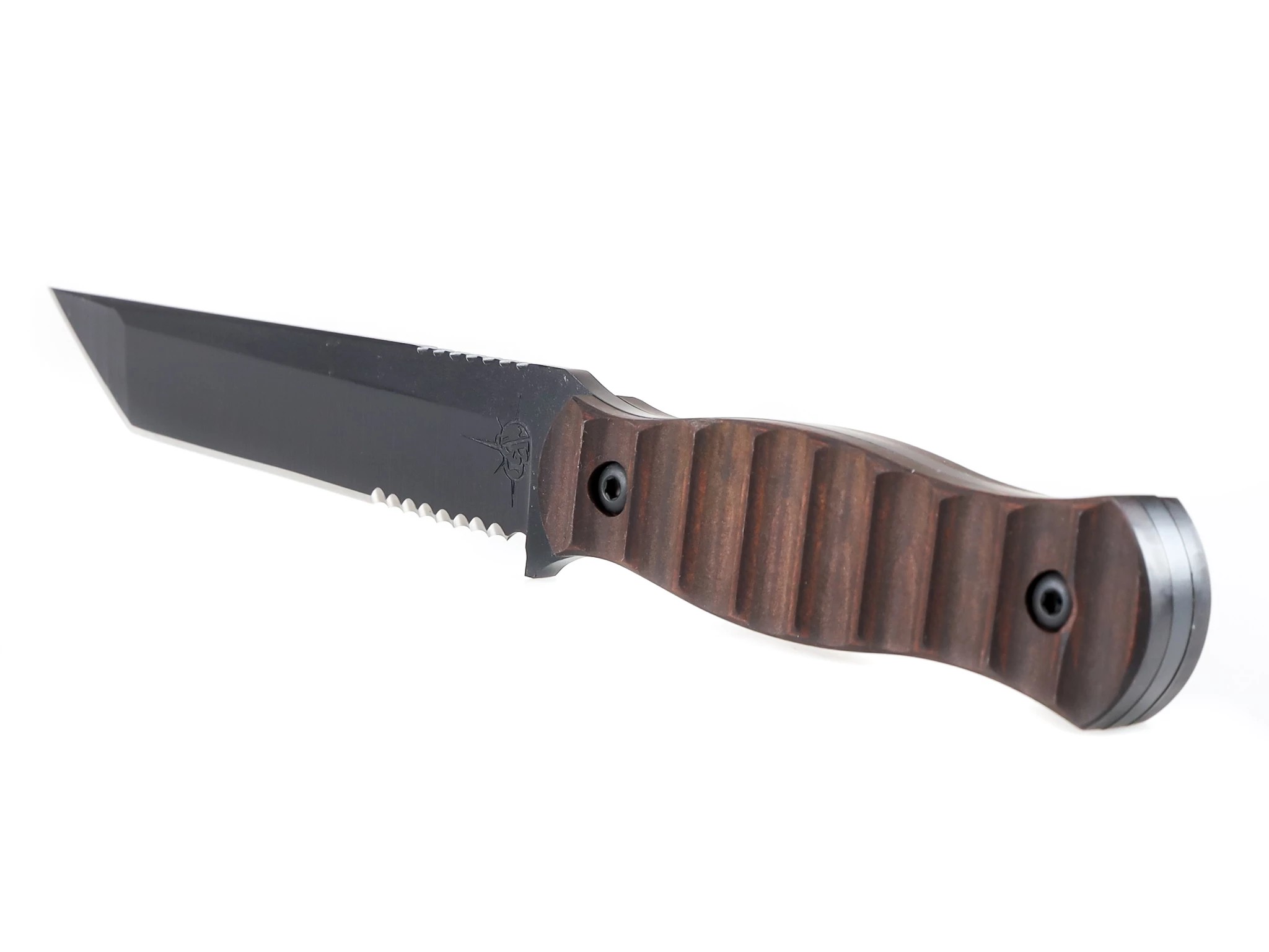 TOOR KNIVES AND WETSU CO TEAM UP TO INTRODUCE THE JUMP MASTER OVERLORD ...