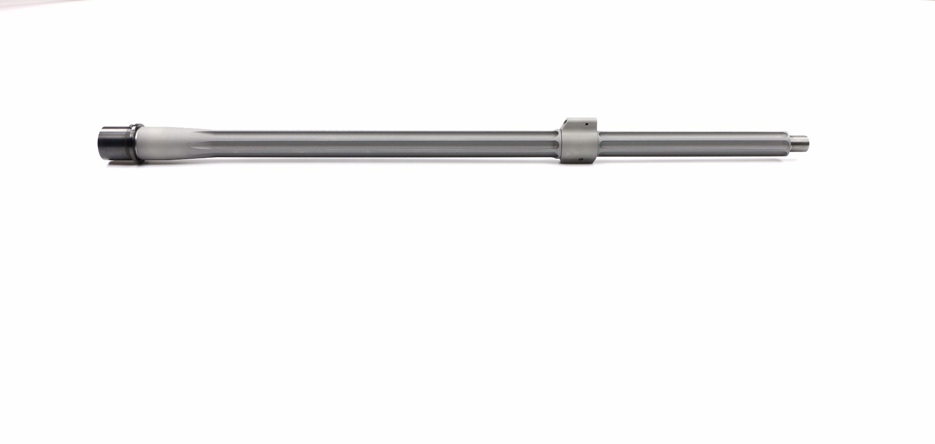 V SEVEN WEAPON SYSTEMS SHOWS OFF NEW 5.56 20 INCH STAINLESS MATCH BARRELS