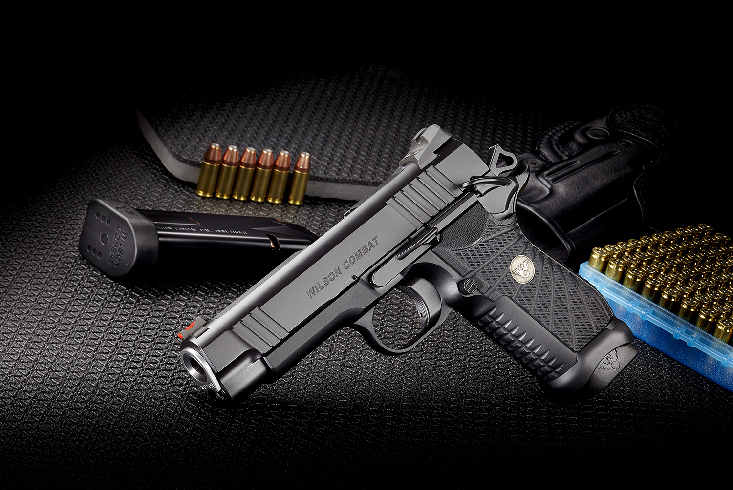 WILSON COMBAT SHOWS OFF NEW EXPERIOR LINE OF PISTOLS - ATTACKCOPTER