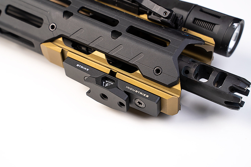 STRIKE INDUSTRIES LAUNCHES THE LINK TRIPOD ADAPTER
