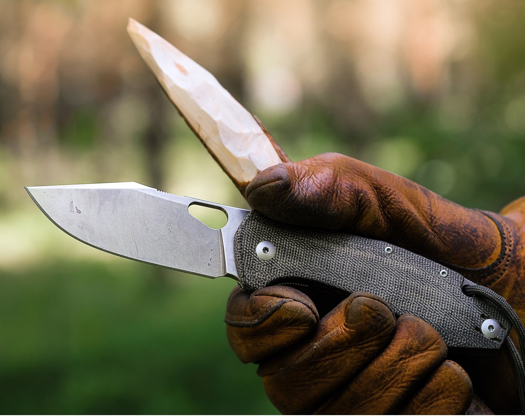 GIANT MOUSE KNIVES DEBUTS THE ACE-GRAND w/ GREEN CANVAS MICARTA