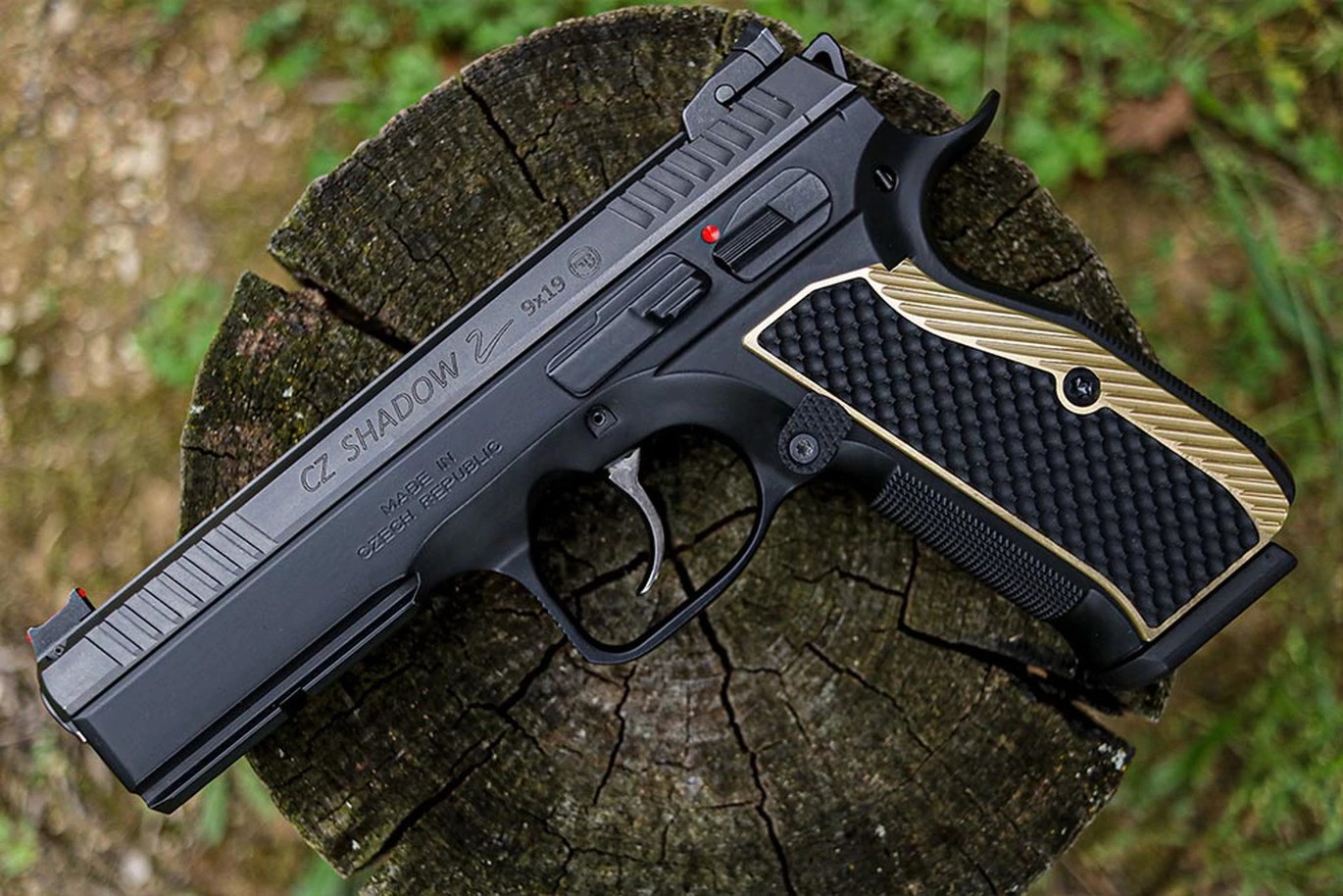 LOK GRIPS EXPANDS SUPPORT FOR CZ WITH NEW THIN BRASS GRIPS WITH G10 ...