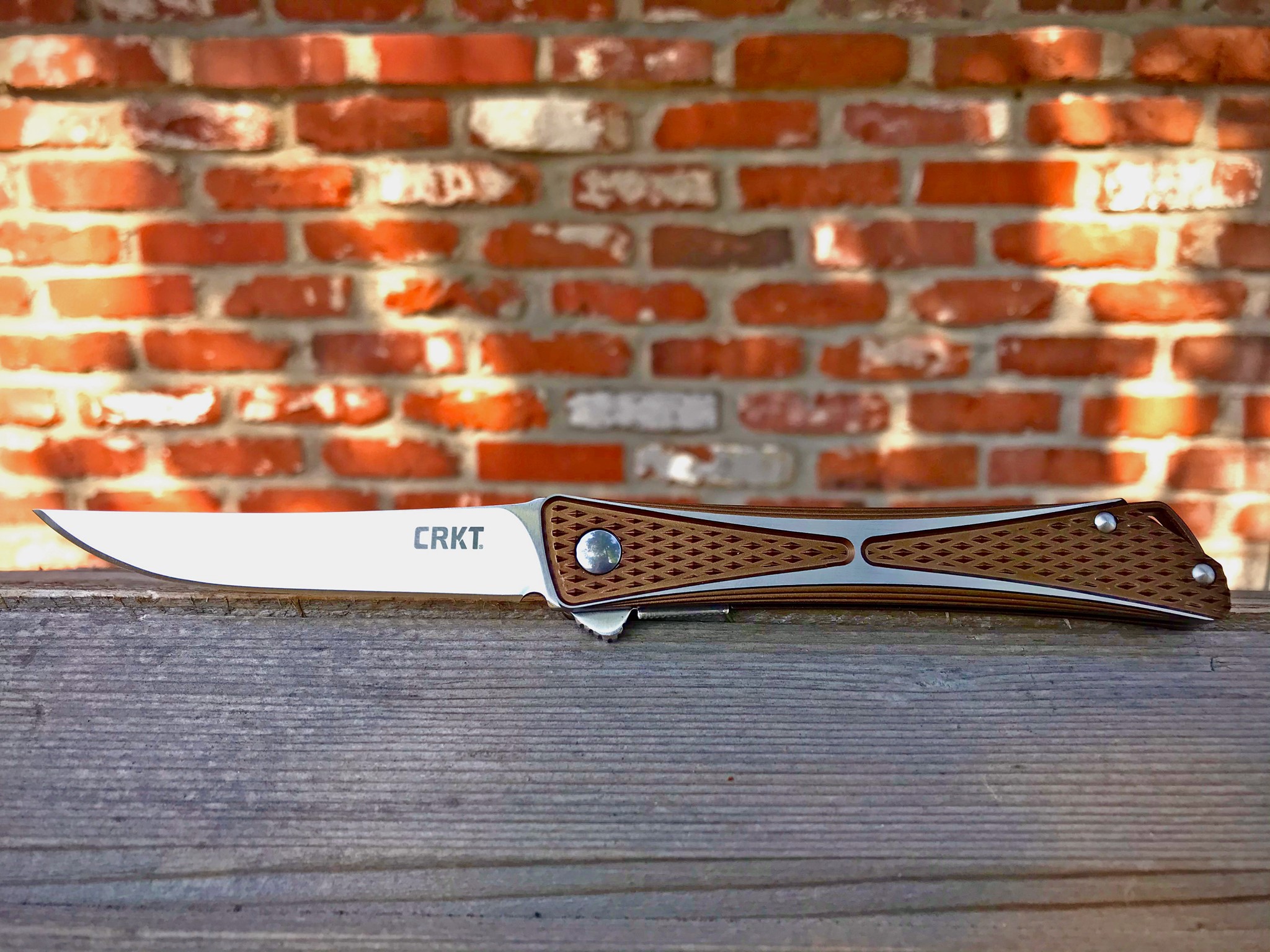CRKT EXPANDS ON CROSSBONES FOLDER KNIFE WITH NEW BRONZE EDITION