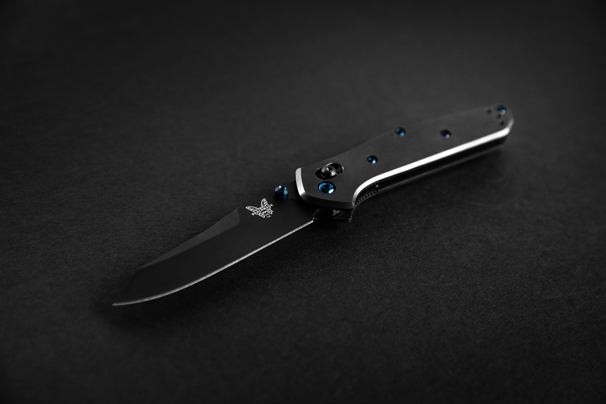 THE BENCHMADE KNIFE COMPANY SHOWS OFF LIMITED EDITION 940BK-2003 ...