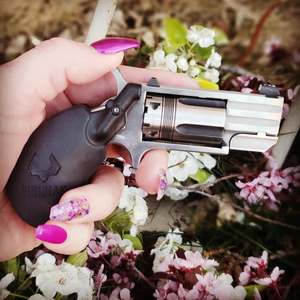 NORTH AMERICAN ARMS TEAMS UP WITH VIRIDIAN WEAPON TECHNOLOGIES TO ...