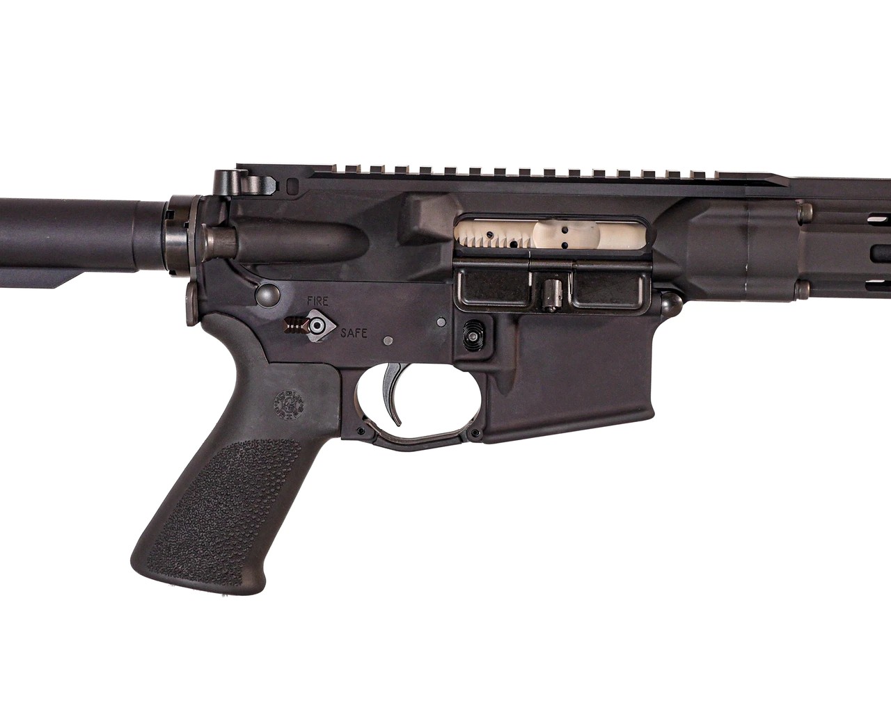 STANDARD MANUFACTURING DEBUTS THE STD-15 SIDE CHARGING RIFLE