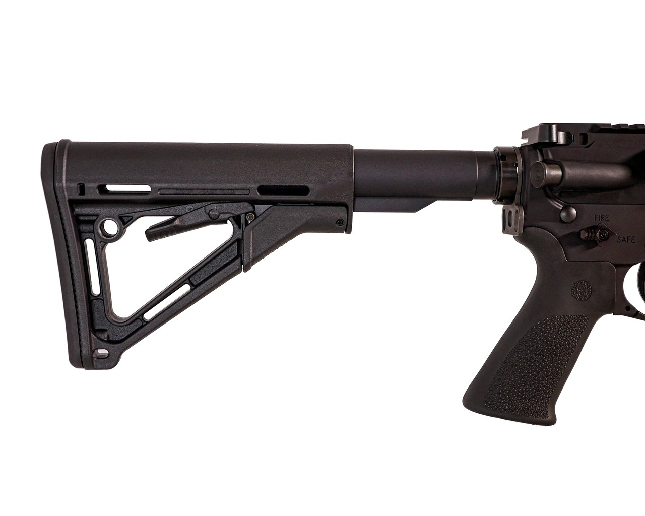 STANDARD MANUFACTURING DEBUTS THE STD-15 SIDE CHARGING RIFLE
