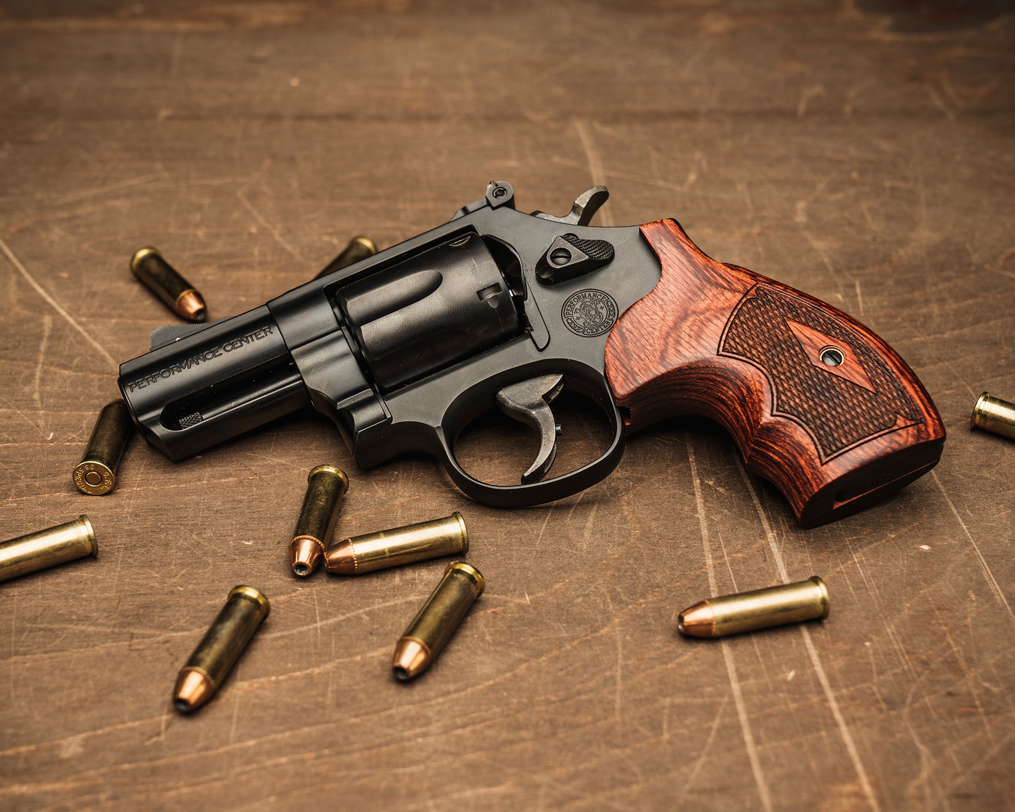 SMITH AND WESSON INTRODUCES THE PERFORMANCE CENTER MODEL 19 CARRY COMP ...