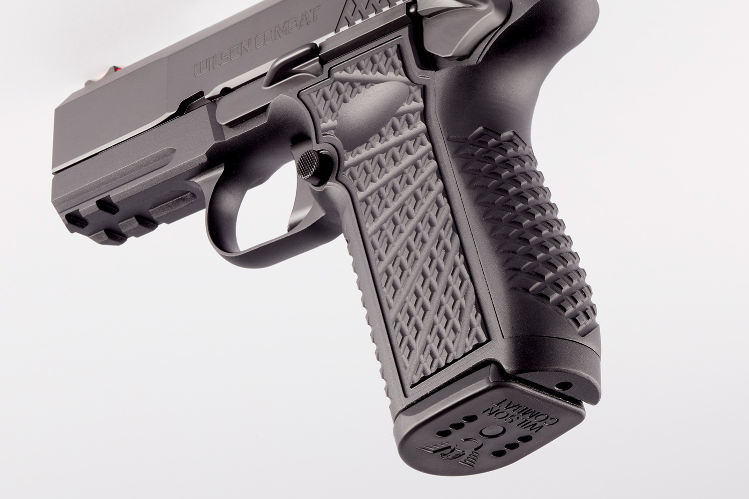 WILSON COMBAT GOES LIVE WITH THE SFX9 SUB COMPACT HANDGUN