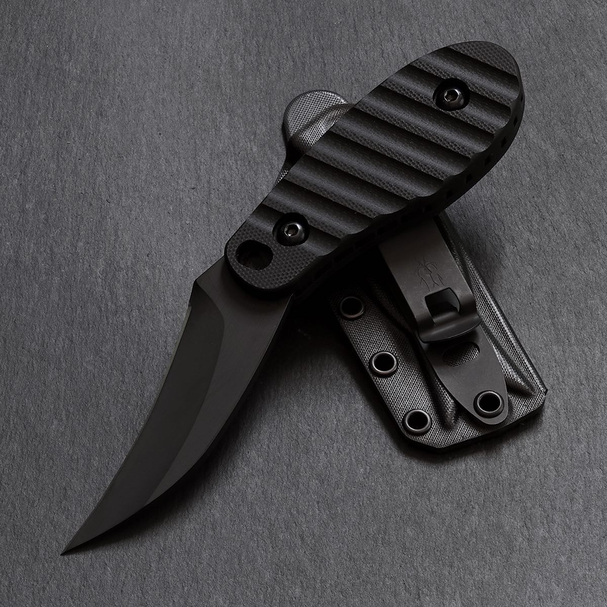 VARIANT ONE GOES LIVE WITH THE WRAITH FIXED BLADE KNIFE