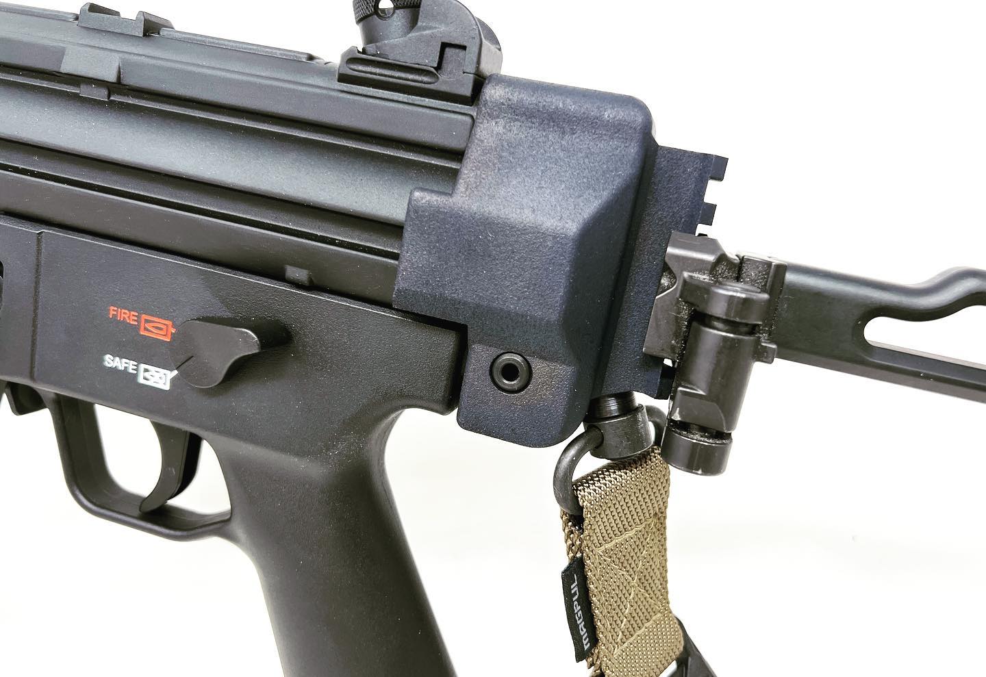 CUSTOM SMITH MFG SHOWS OFF THE H&K MP5 22LR PIC RAIL END CAP