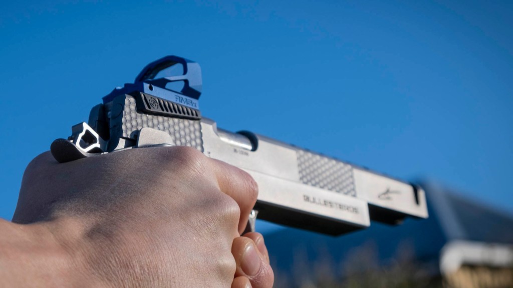 SHIELD DEBUTS THE RMSx REFLEX MINI SIGHT XL LENS RED DOT