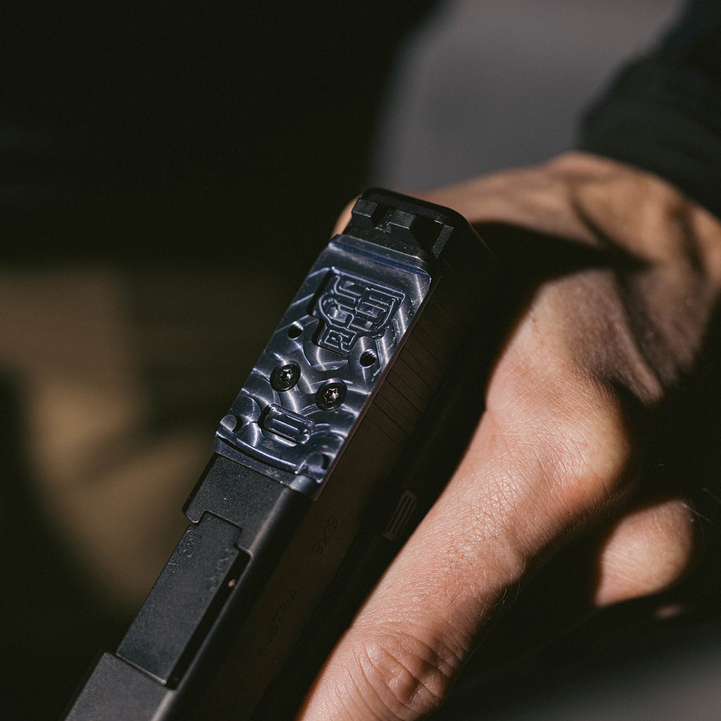 FERRO CONCEPTS SHOWS OFF NEW RMR MOS TITANIUM PLATE