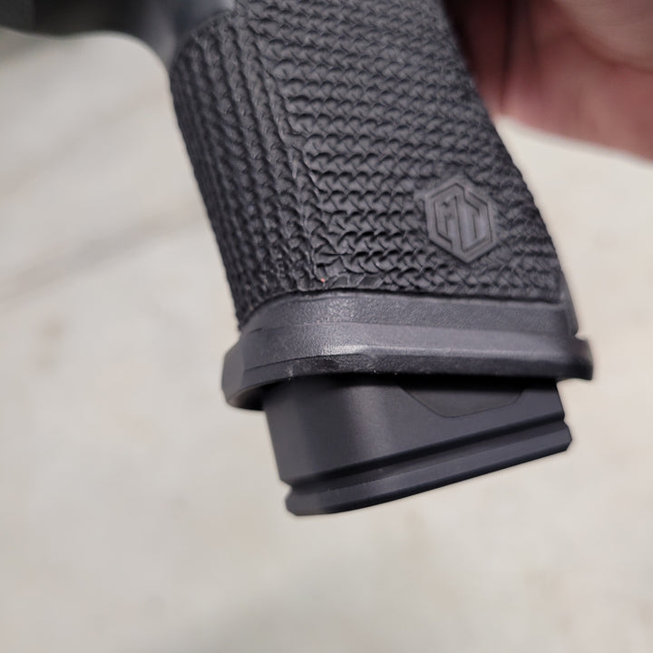 HERRINGTON ARMS SHOWS OFF NEW PLUS 2 GLOCK PATTERN MAGAZINE EXTENSIONS