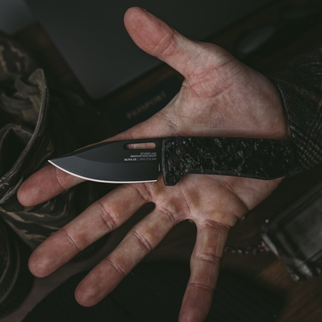 SOG KNIVES RELEASES NEW ULTRA XR XHP BLACKOUT KNIFE