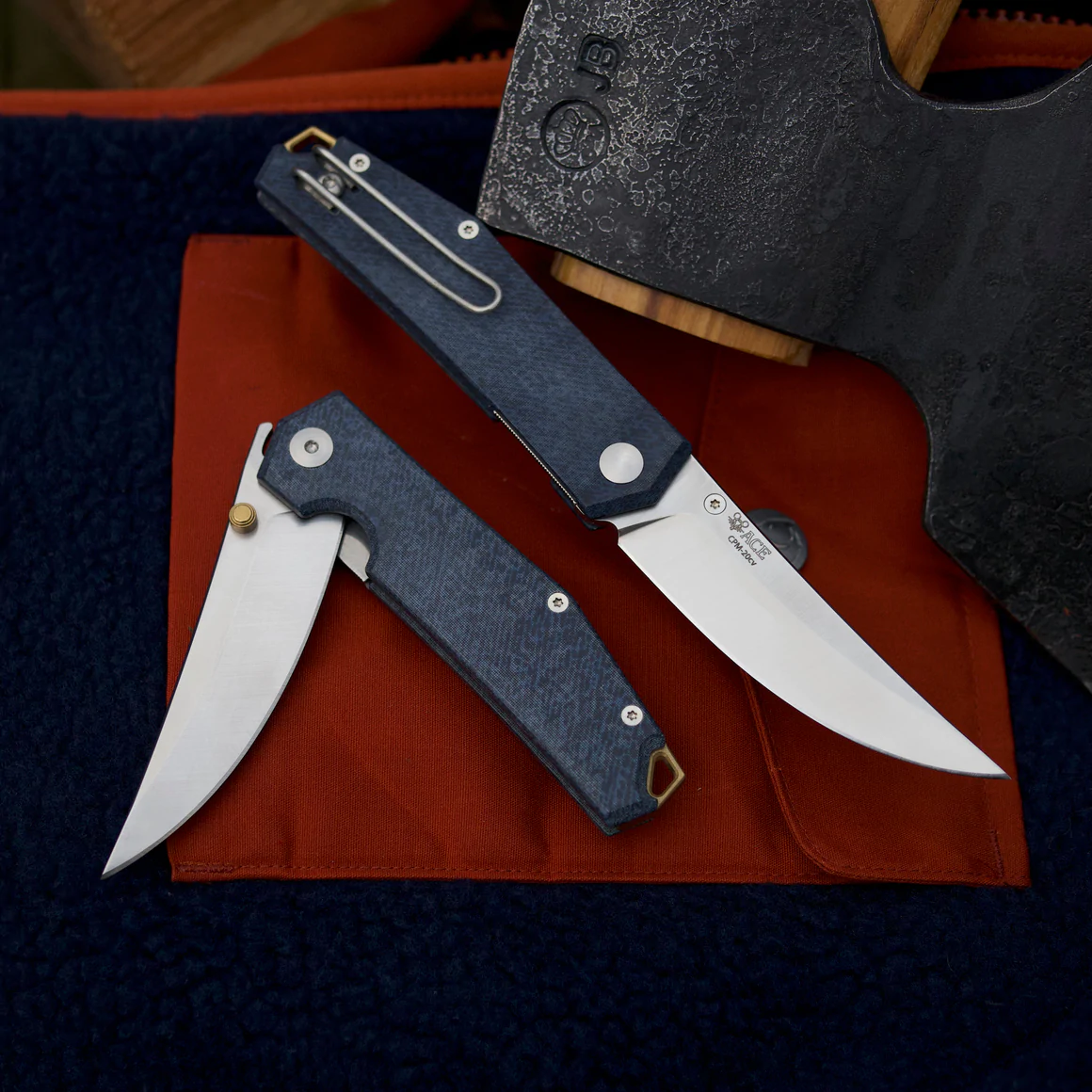 GIANTMOUSE KNIVES DEBUTS THE DENIM MICARTA ACE CLYDE