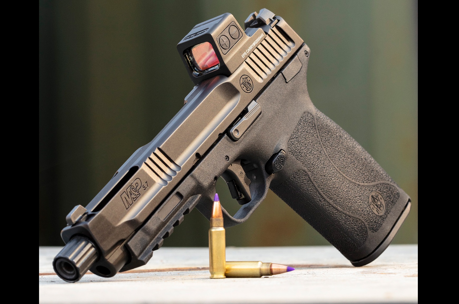 SMITH AND WESSON SHOWS OFF THE M&P 5.7