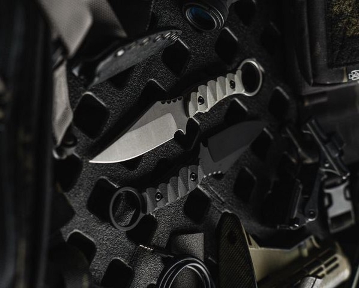 TOOR KNIVES REINTRODUCES THE VANDAL