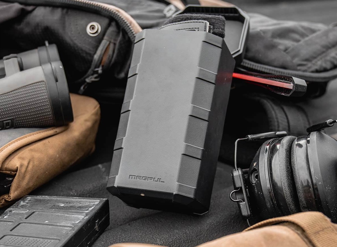 MAGPUL INDUSTRIES GOES LIVE WITH THE DAKA CAN LARGE