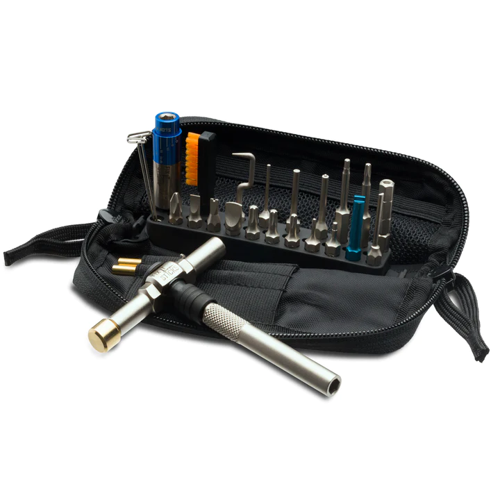 FIX IT STICKS RELEASES NEW COMPACT PISTOL KIT FOR SIG SAUER