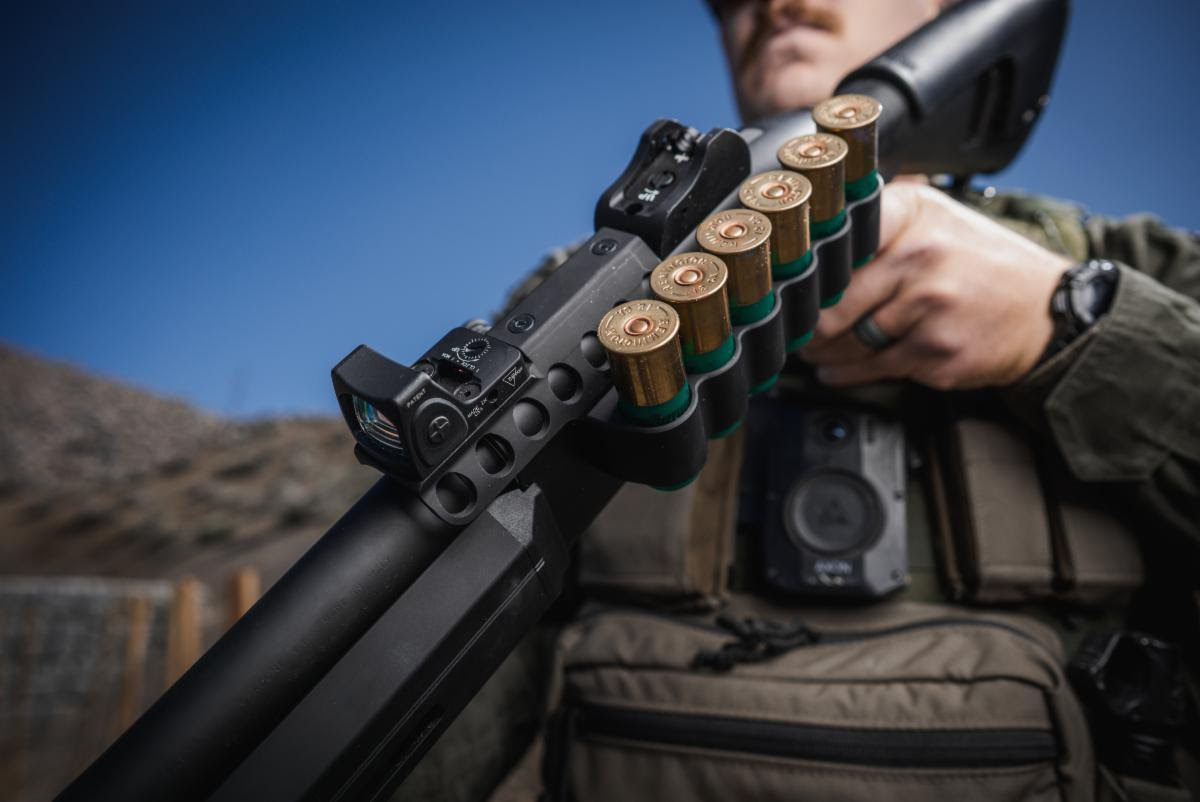 MESA TACTICAL INTRODUCES SURESHELL CARRIER REFLEX MOUNT FOR BERETTA ...