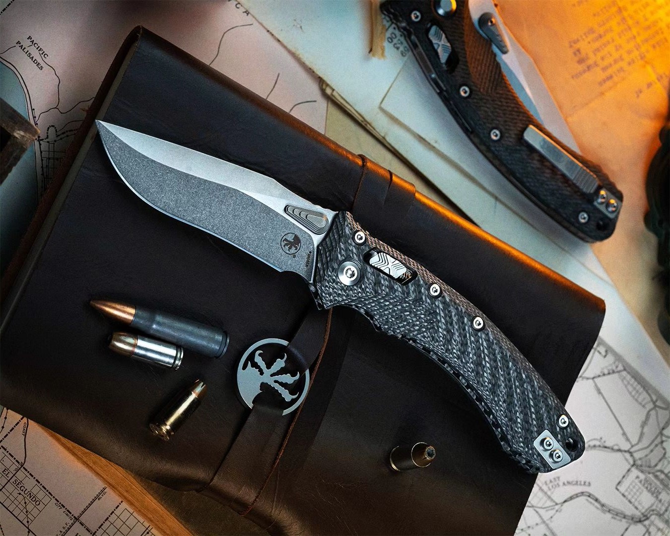 MICROTECH KNIVES INTRODUCES THE CARBON FIBER AMPHIBIAN RAM-LOK KNIFE