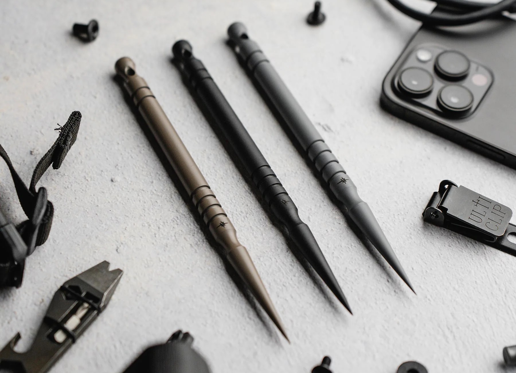 TOOR KNIVES SHOWS OFF THE MARLIN SPIKE 2.0