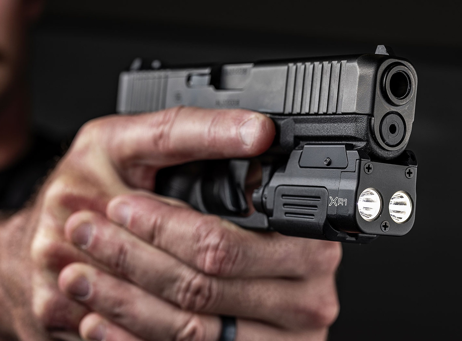 SUREFIRE SHOWS OFF THE NEW XR1 HANDGUN LIGHT