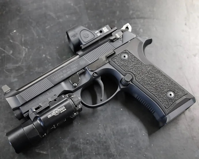 VOLKER PRECISION RELEASES NEW GRIP PANELS WITH STIPLE TAPE INSERTS FOR BERETTA