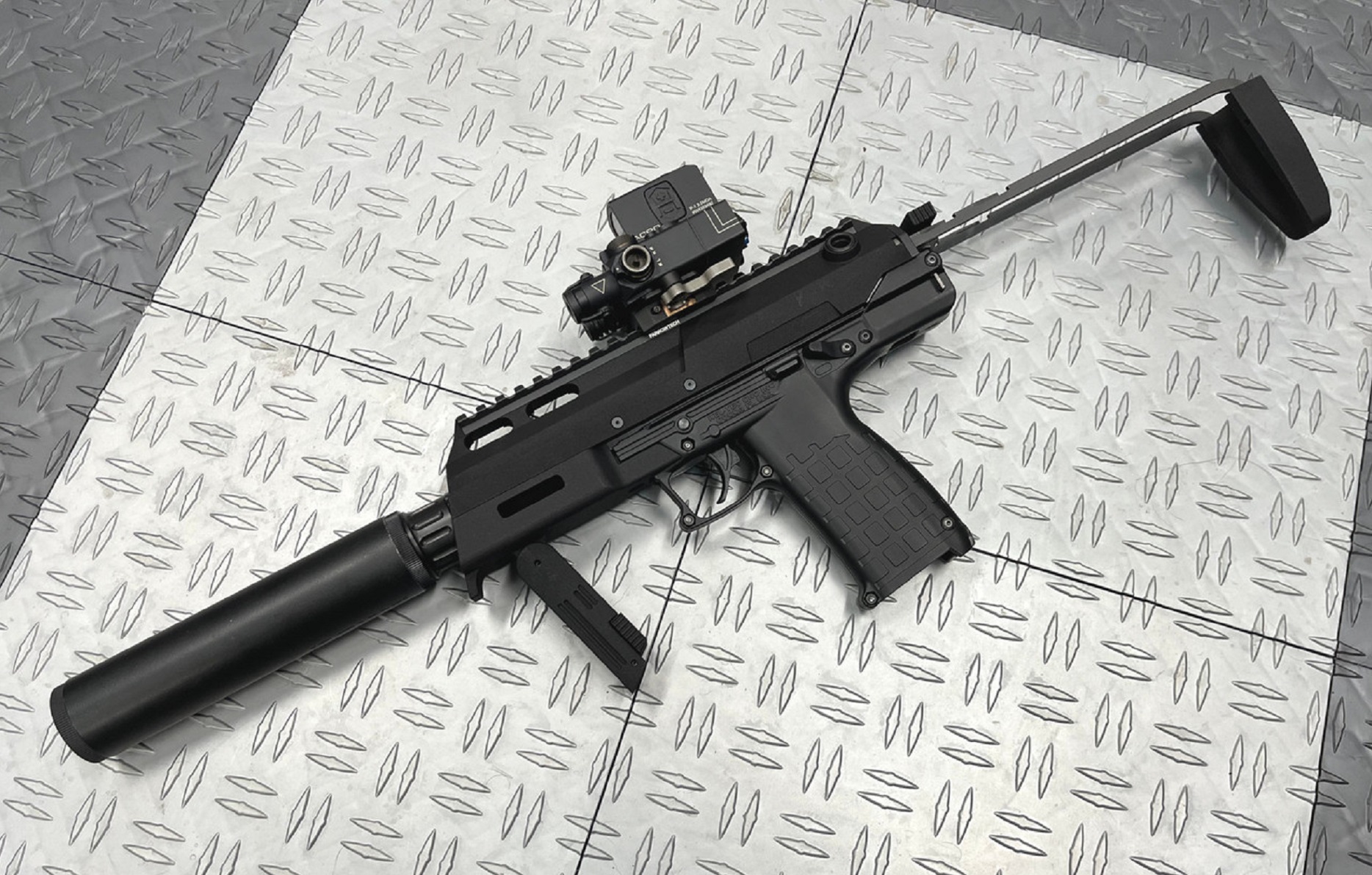 FARROWTECH RELEASES NEW FOLDING GRIPS FOR FT7