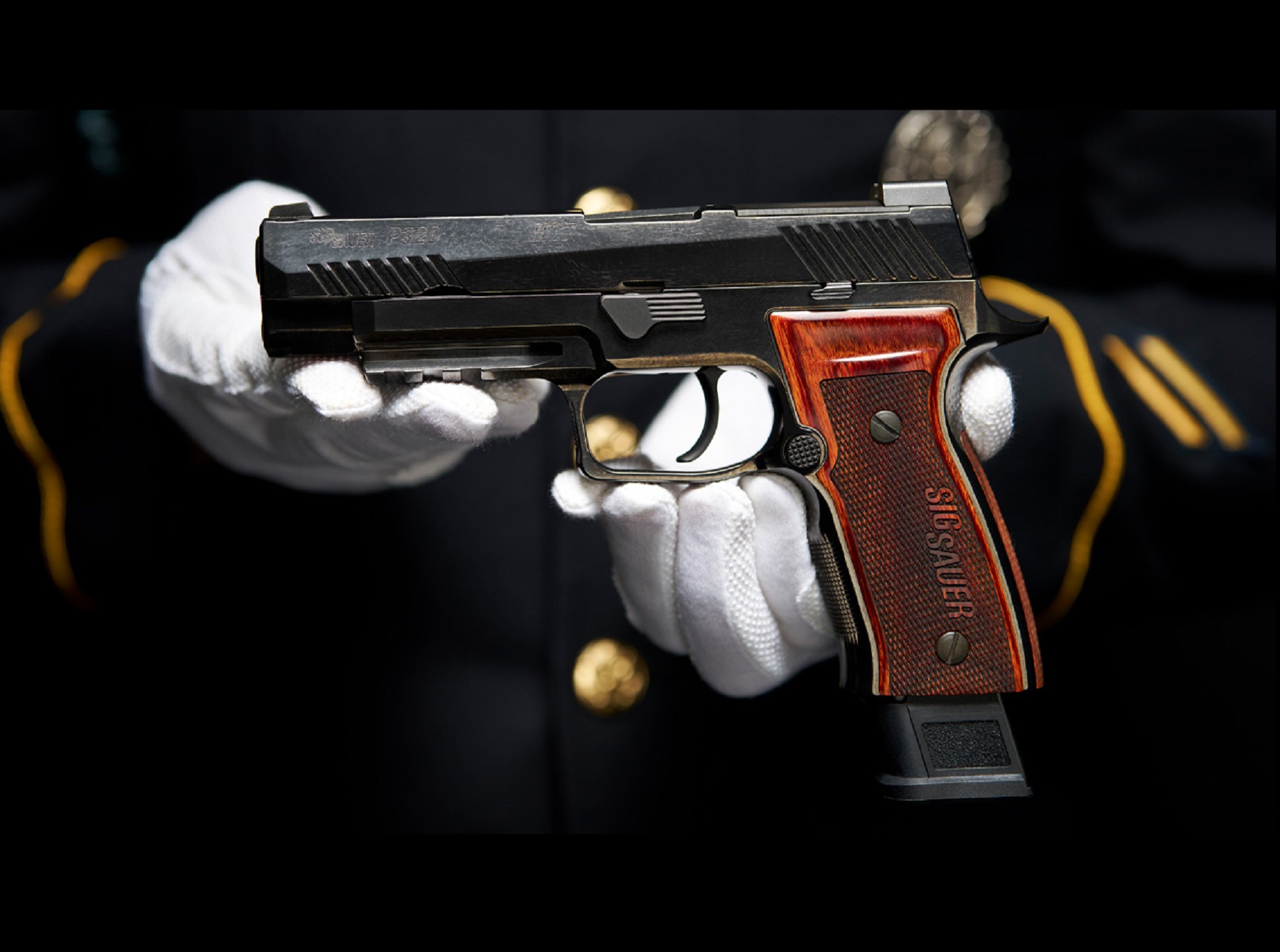 SIG SAUER INTRODUCES THE P320-M17 CEREMONIAL