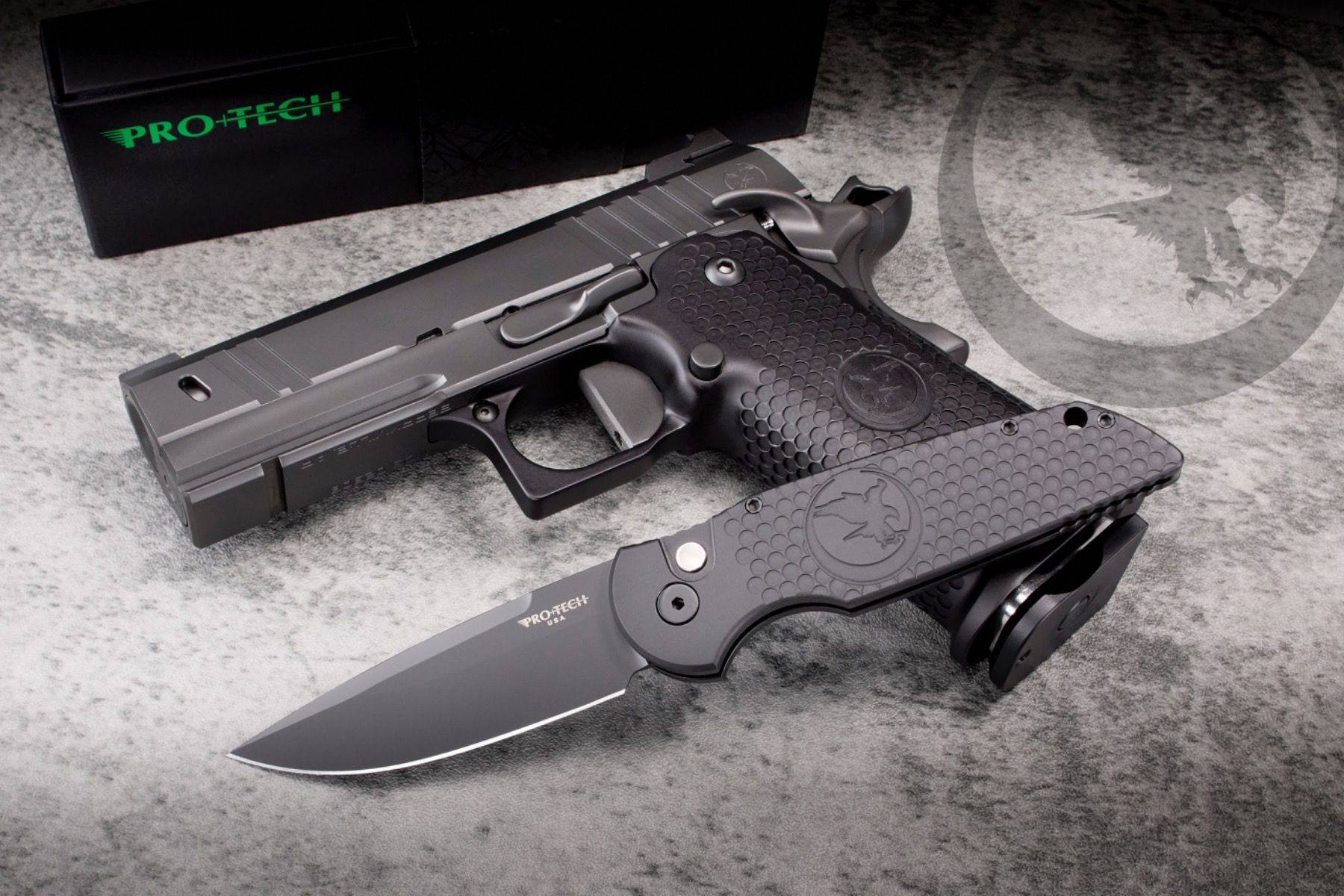 NIGHTHAWK CUSTOM SHOWS OFF THE NHC PROTECH TR3 AUTOMATIC KNIFE IN ...