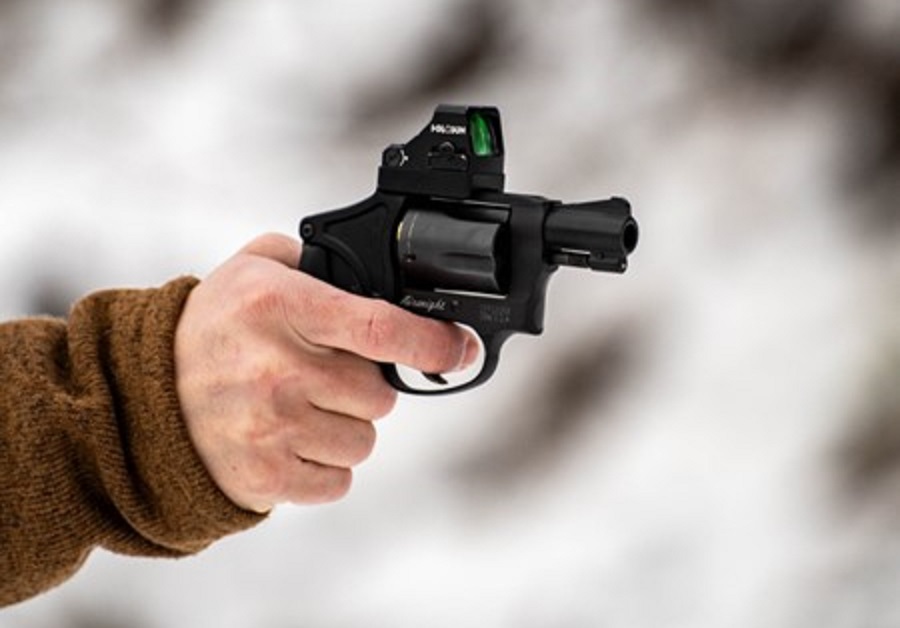 Upgrade Your Revolver: Shield Arms R.O.C. Red Dot Sight Conversion ...