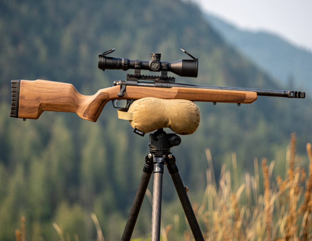 MODERN Meets TRADITION: MDT’s New REM 700 SA Rifle Stock and Bottom Metal - ATTACKCOPTER BLOG
