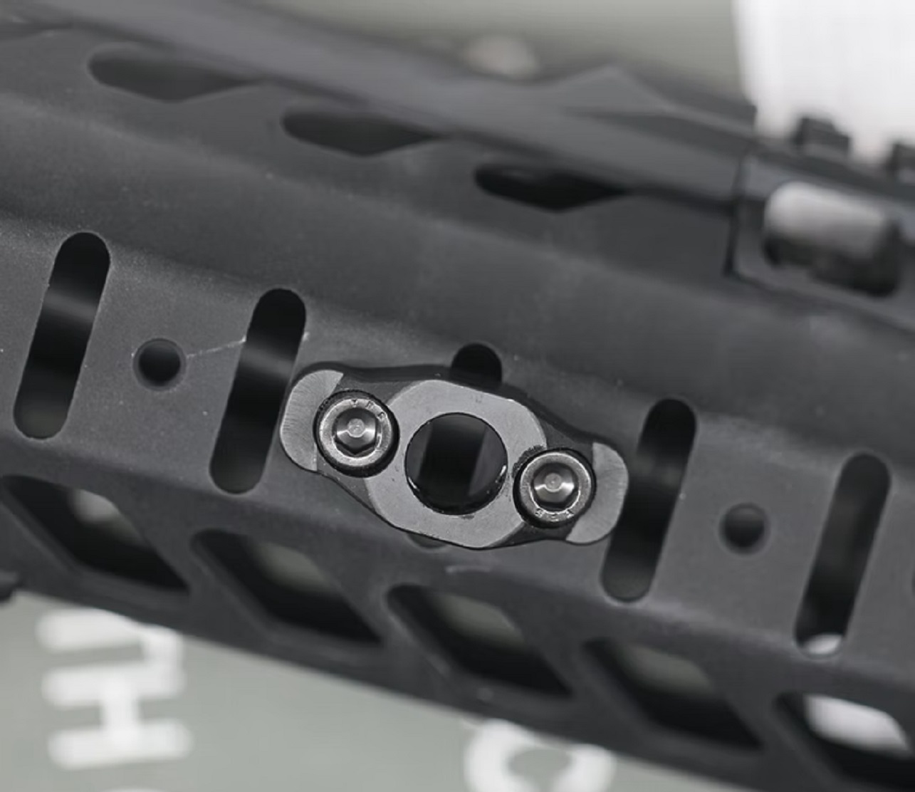 Ultra-Light Titanium Grips for Enhanced Shooting Performance ...