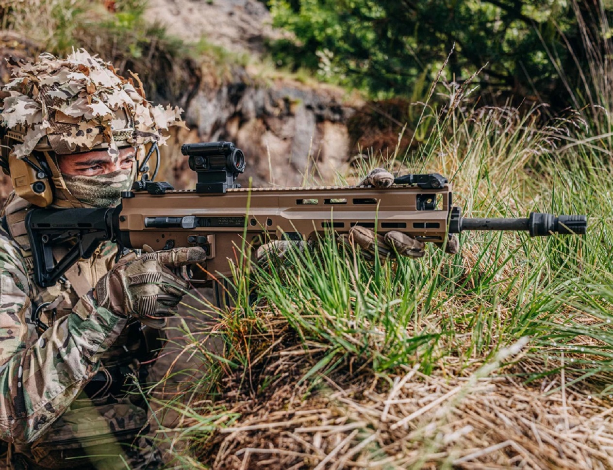 Introducing the FN ARKA®: Next-Gen Rifle for Professionals ...